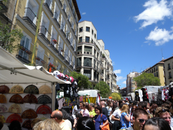 El Rastro Madrid - El Rastro fleamarket in Madrid Spain